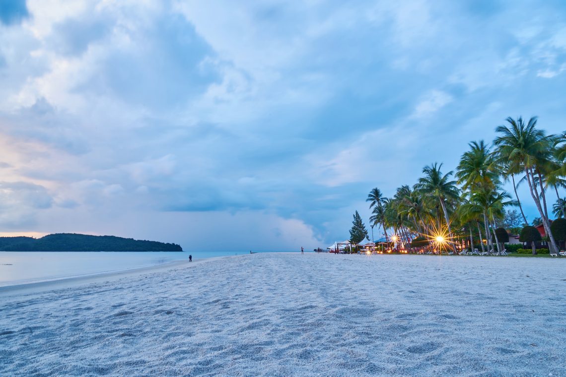 Top Beaches in Malaysia: Best Coastal Destinations for Relaxation ...